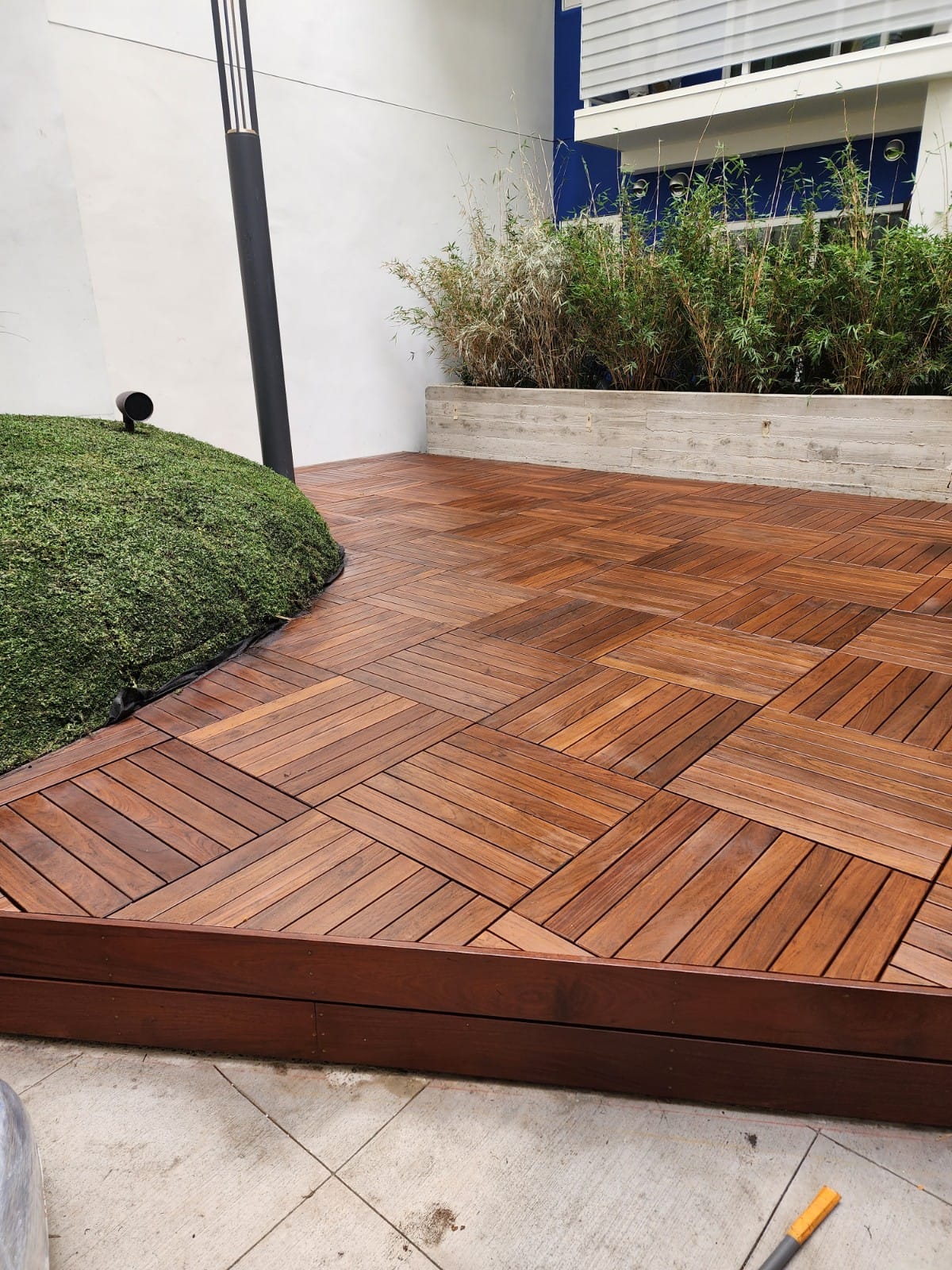 6 Reasons Why Ipe Deck Tiles Are Great